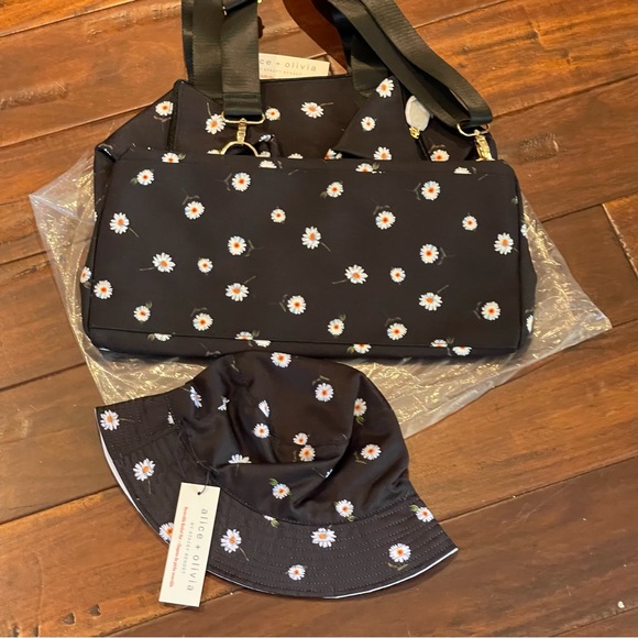 Alice + Olivia | Bags | Alice Olivia Daisy Duffel Bag Bucket Hat | Poshmark